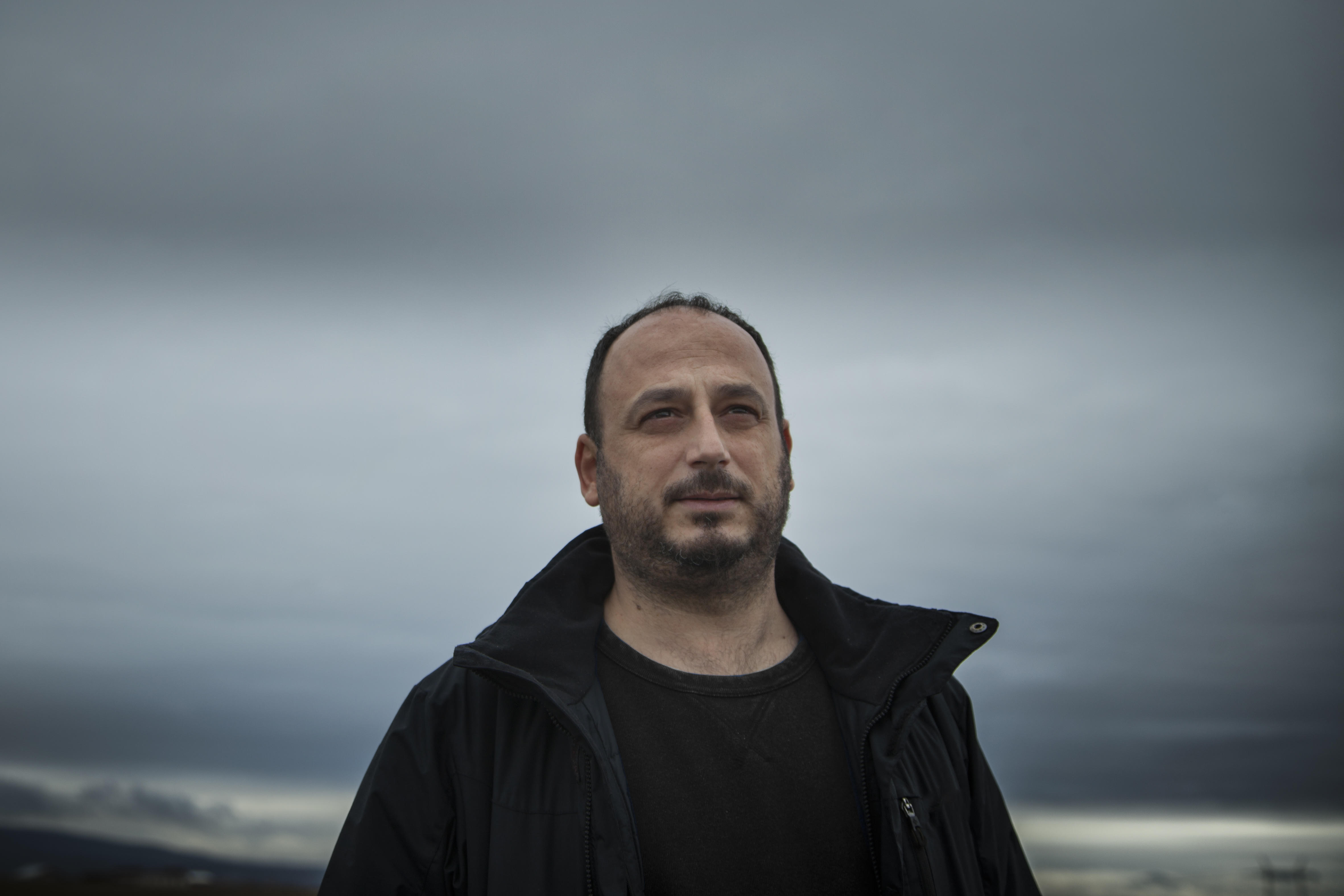 AN INTERVIEW WITH SAMIR KARAHODA ABOUT ‚NË MES‘ – Berlinale Shorts